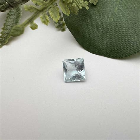 אקוומרין כחולה 282 קראט קולורמה אבני חן לשיבוץ בתכשיטים