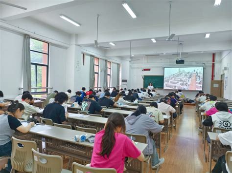 南京中医药大学泰州校区、翰林学院顺利开展2023 2024学年第二学期期末考试