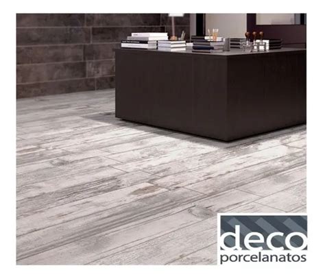 Tendenza Simil Madera Brushed White 20x120 en venta en Vicente López Bs As G B A Norte por