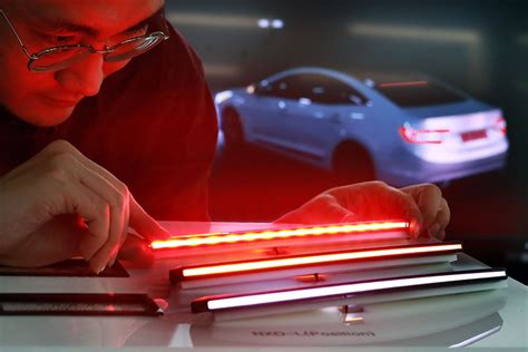 Lg Innotek Unveiled “nexlide L” For Automotive Ultra Slim Line Lamps