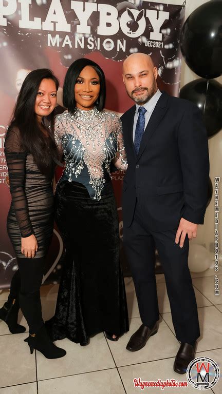 40 Shades Of Davette