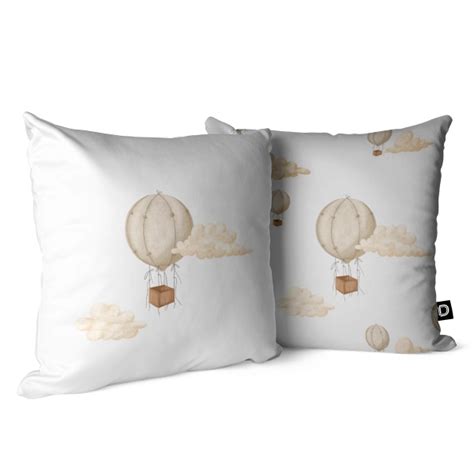 Poduszka dla dzieci OCEAN DREAM wzór D128 balony w chmurach DECORDRUK