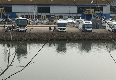 Wohnmobilstellplatz Marina Oberhausen In Oberhausen Promobil