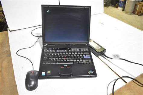 Ibm Thinkpad T40 Intel Pentium Processor Laptop With Dock And Ac Adapter Ebay