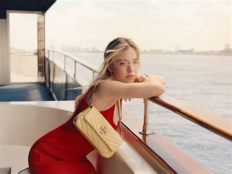 1920x1440 Resolution 4k Sydney Sweeney Photoshoot 2022 1920x1440