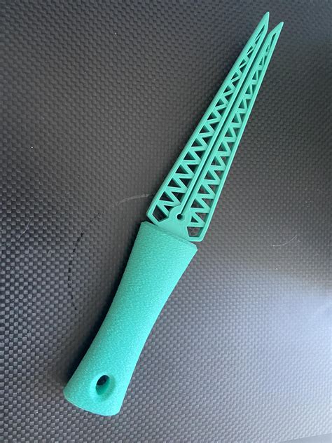 Cyberpunk Dagger Prop By Niuthon Download Free Stl Model