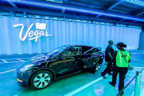 How To Ride The Vegas Loop Cost Stations And Future Routes Feelingvegas