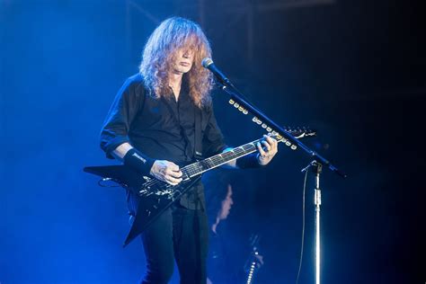 Ex Megadeth Guitarist Opens Up On Dave Mustines Irresponsibility
