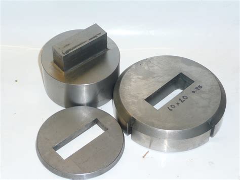 Rectangle Punch 60 X 20mm With Die 035mm Powell Mcneil