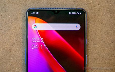 OnePlus T Review Lab Tests Display Battery Life Loudspeaker And Audio Quality