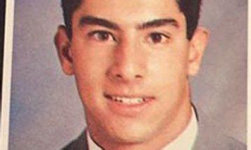 Mans 1993 Yearbook Photo Predicts Chicago Cubs Win 2016 World Series