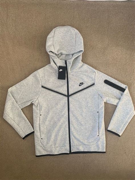 Nike Tech Fleece Full Tracksuit In Biggleswade Bedfordshire Gumtree
