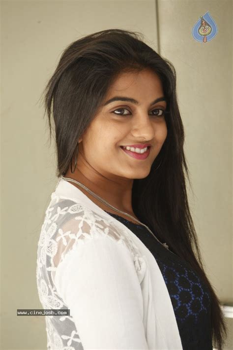 Shruthi Raj Gallery Photo 6 Of 97