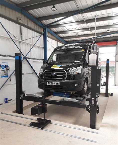 Class 4 And Class 7 Motatl Lifts