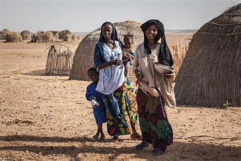 Worlds 10 Poorest Countries In 2022 Al Bawaba