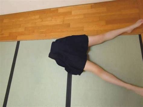 Lower Half Girl By Simyung On Deviantart