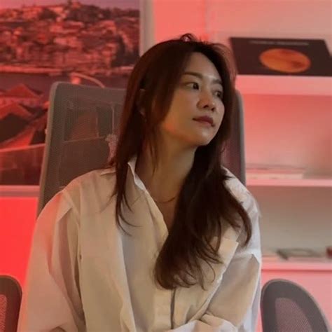 Siha Sihaday • Threads Say More