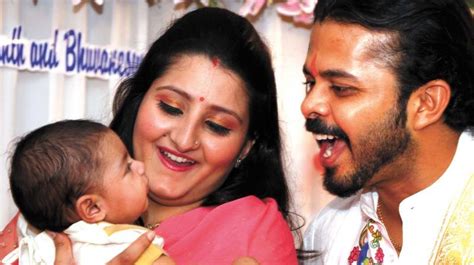 Sreesanth Signs Malayalam Movie Sreesanth Signs Malayalam Movie