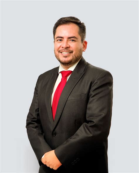 Barrionuevo Vaca Tomás Edison Servicios Legales