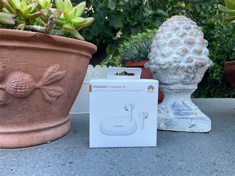 Huawei Freebuds Se Review Cheap And Satisfying