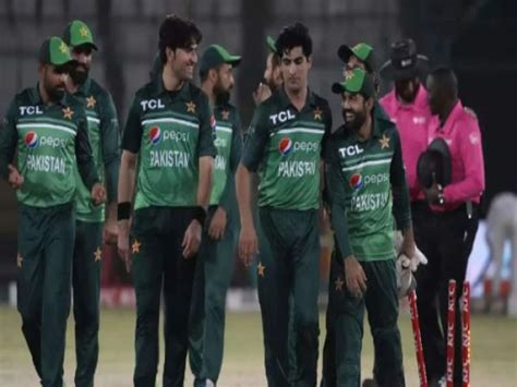 Pakistan Cricketer Reluctant To Sign Central Contracts Ask Pakistan