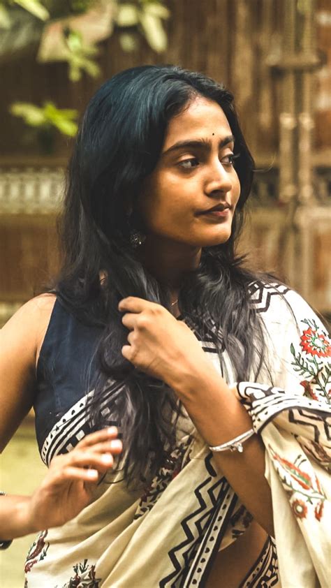 Yoga Lakshmi Beautiful Women Pictures Beautiful Women Naturally India Beauty Women