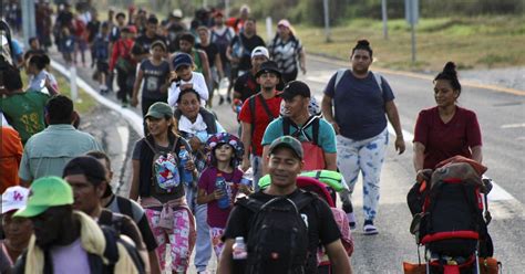 ရွှေ့ပြောင်းနေထိုင်သူများအရေး ပူးပေါင်းဖြေရှင်းရန် မက္ကဆီကိုနှင့