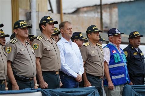 Cercado De Lima Ponen A Disposición 40 Motos Como Parte Del Plan De