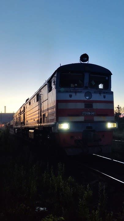 Рабочие моменты промышленного помощника машиниста тепловоза. #railway # ...