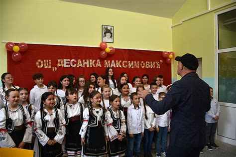 Овогодишњи дан ОШ Десанка Максимовић обележен у Дражевцу