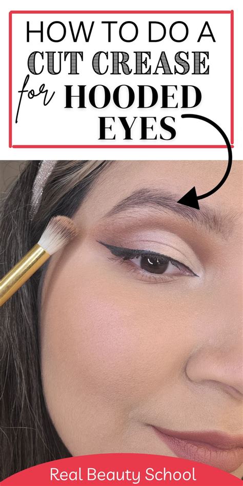 The Right Way To Do A CUT CREASE Eyeshadow Look For HOODED EYES