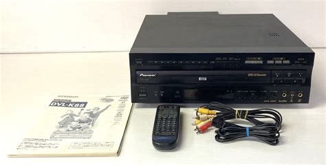 【やや傷や汚れあり】★pioneer パイオニア Dvd Ld プレーヤー 2005年製 Dvl K88 リモコン 取説冊子 コード付き