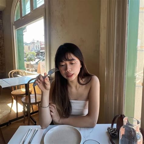 Vicky Lee Vickyylee • Threads Say More