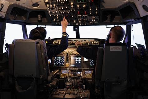 28 Facts About Pilot Training Ohmyfacts