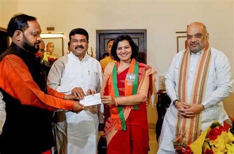 Former Ias Officer And Bjp Leader Aparajita Sarangi Wins Bhubaneswar