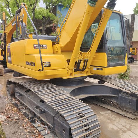 Second Hand Excavator Pc200 20ton Used Excavator Komatsu Pc200 For Sale