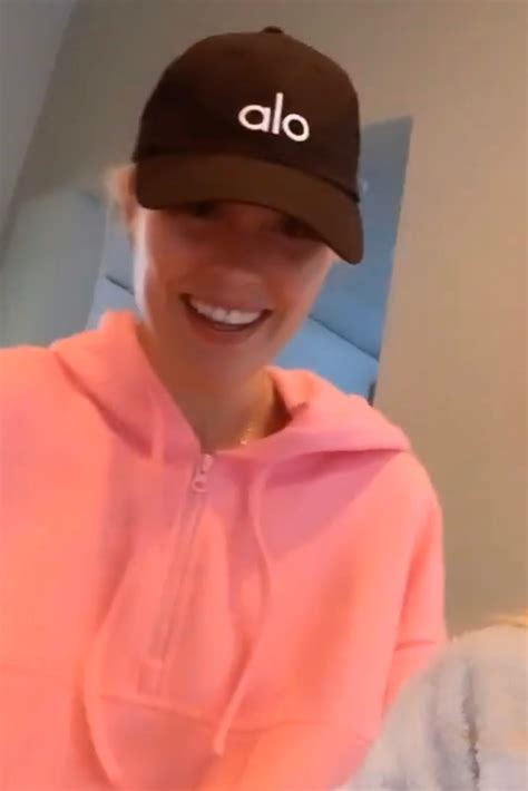 Cassie Randolph Instagram Story April 3 2020 Star Style