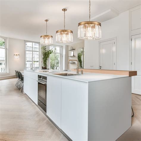 Franklite Perdita 5 Light Ceiling Pendant Light In Aged Brass Finish