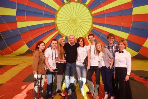 „forum One“ Taps Vertingos Praktikos Ir Pažinčių Vieta Jaunimui Delfi Verslas