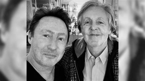 Paul McCartney Y Julian Lennon Compartieron La Postal De Su Encuentro