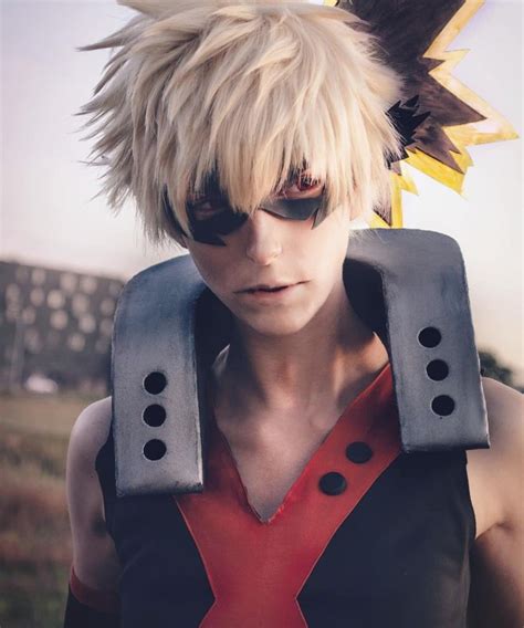 Katsuki Bakugo Cosplay 33 Idées De Katsuki Bakugo Cosplay Xzidz