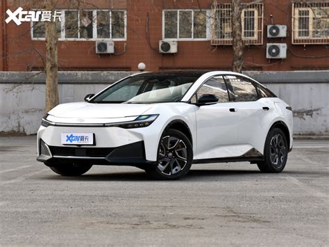 款丰田bZ km 长续航Premium 整体外观 张图片 汽车图片大全 爱卡汽车