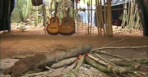 G1 Em protesto índios ocupam o Parque Nacional do Iguaçu no Paraná