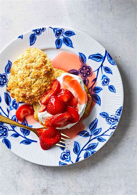 Easy Strawberry Dessert Recipes