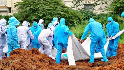 Karnataka Logs Highest Single Day Covid Deaths At 626 25979 New Cases