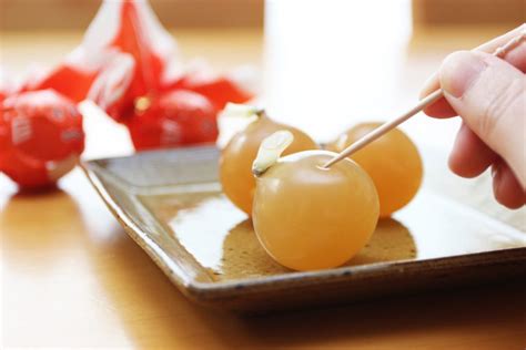 玉ようかんってどんな和菓子歴史や美しい食べ方作り方を紹介 和樂web 美の国ニッポンをもっと知る