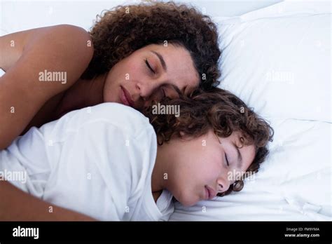 Mother Son Sleeping Together Hi Res Stock Photography And Images Alamy