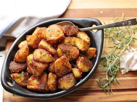The Best Crispy Roast Potatoes Ever Artofit