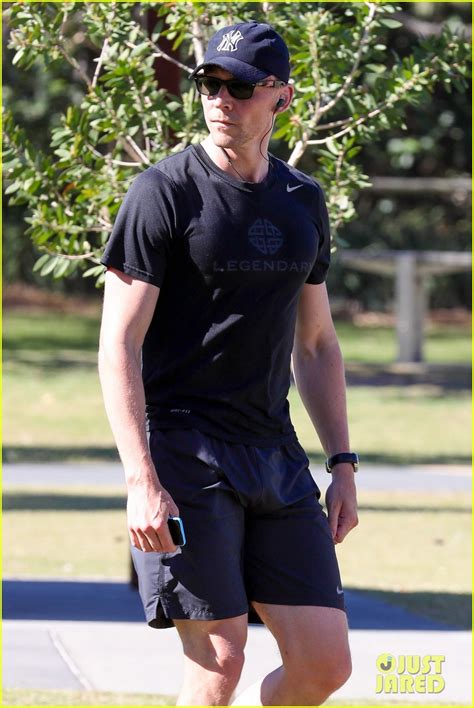 Tom Hiddleston Heads Out On A Jog After Arriving In Australia With