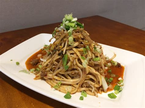 八方雲集 華亭店 【不是好食 絕不推荐】 👍「紹辣乾麵，唇齒留香，香而不膩」👍